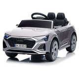 Audi RS Q8 E-Tron sivi licencirani džip sa kožnim sedištem i mekim ...