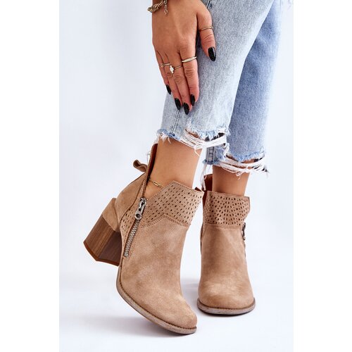 Kesi Suede shoes on sturdy heels beige Camden | ePonuda.com