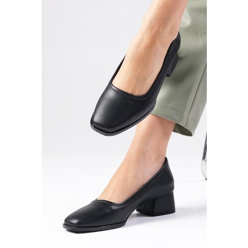 Mio Gusto Mona Black Women's Short Heeled Shoes with Chunk Toe and ...