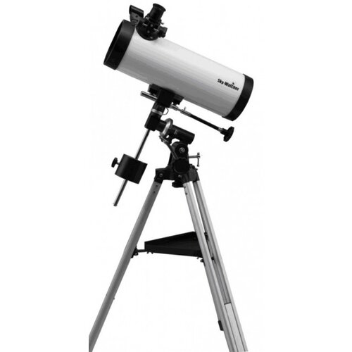 Skywatcher skyhawk-1145P (114/500) newtonian reflector on EQ1, white tube ( SWN1145weq1 ...